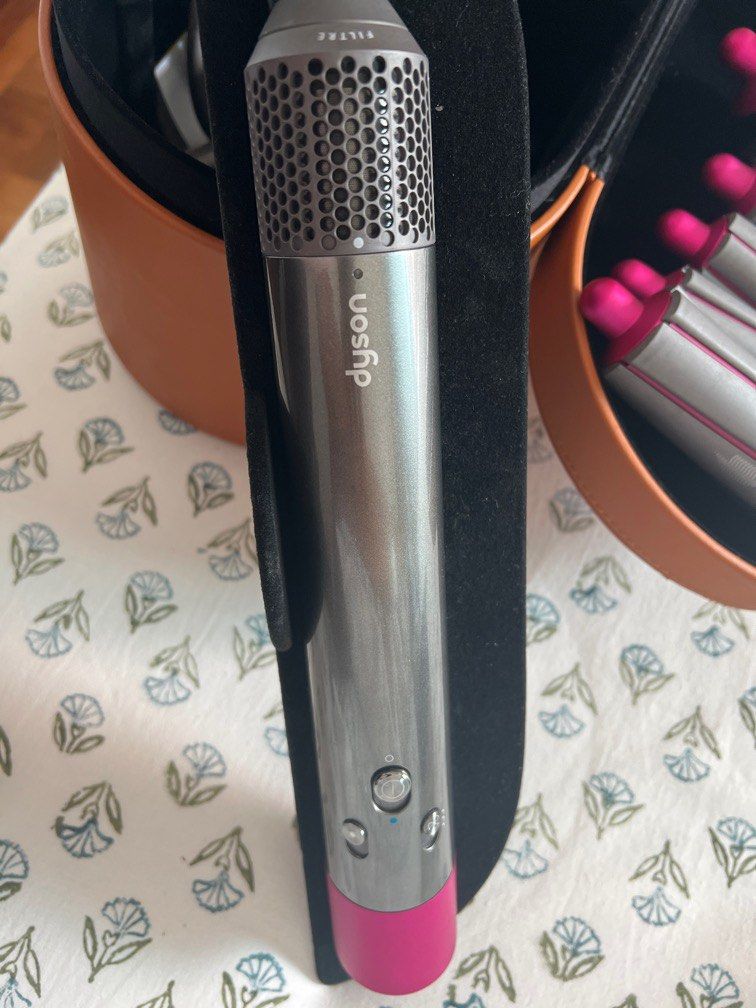 Dyson Airwrap Complete Set, Beauty & Personal Care, Hair on Carousell