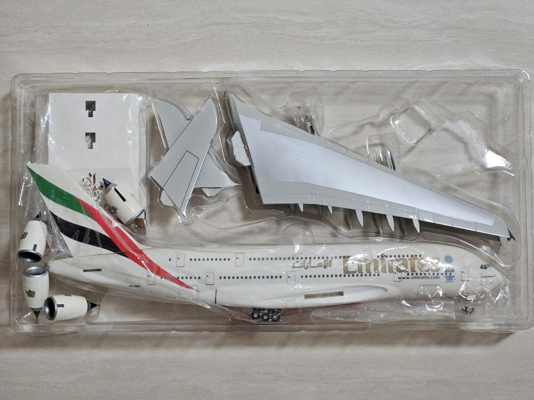 Emirates Airbus A380 Dubai Expo 2020 1:200 aircraft, Hobbies & Toys ...