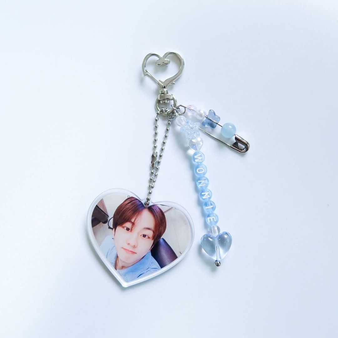 enhypen acrylic keychains, Hobbies & Toys, Stationery & Craft, Handmade ...