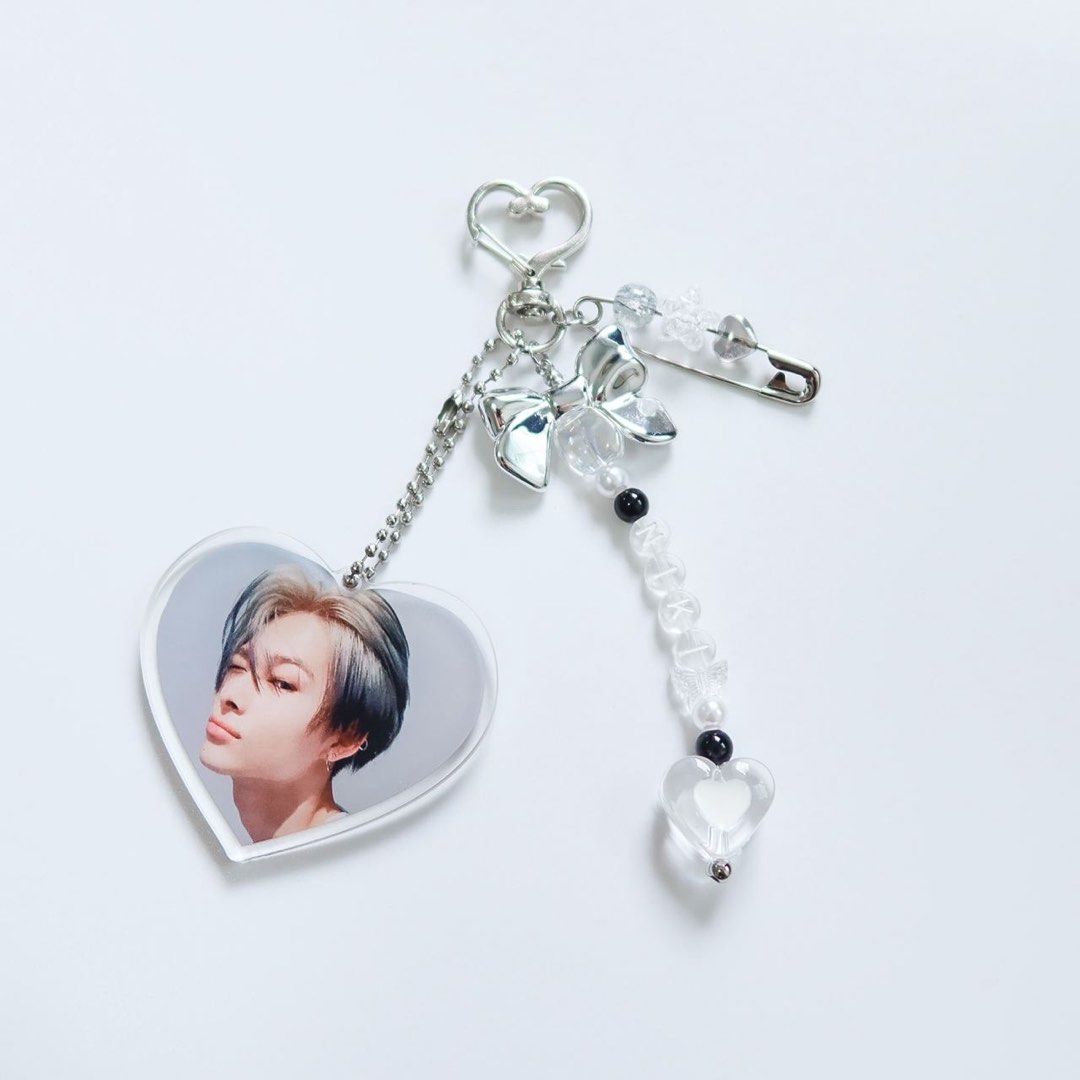 enhypen acrylic keychains, Hobbies & Toys, Stationery & Craft, Handmade ...