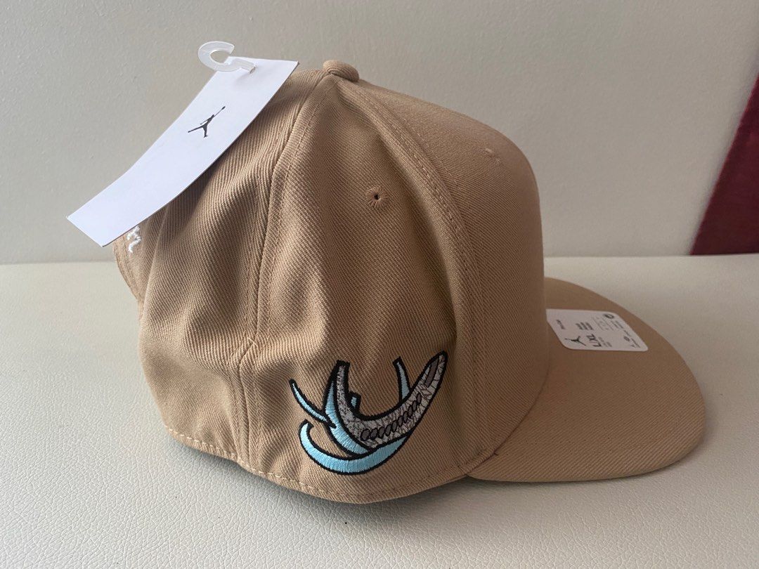 Evolution Jordan Snap, Men's Fashion, Watches & Accessories, Caps ...