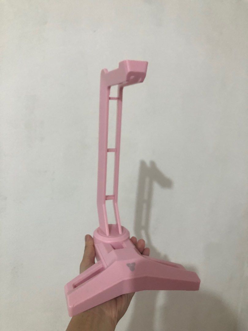 FanTech Pink Headset Stand, Computers & Tech, Parts & Accessories ...