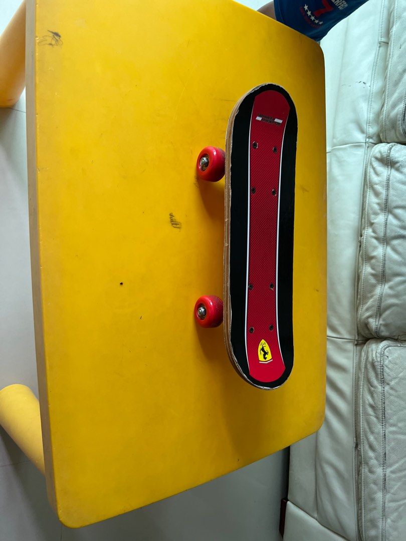 Ferrari skate board for kids, Sports Equipment, Sports & Games, Skates ...