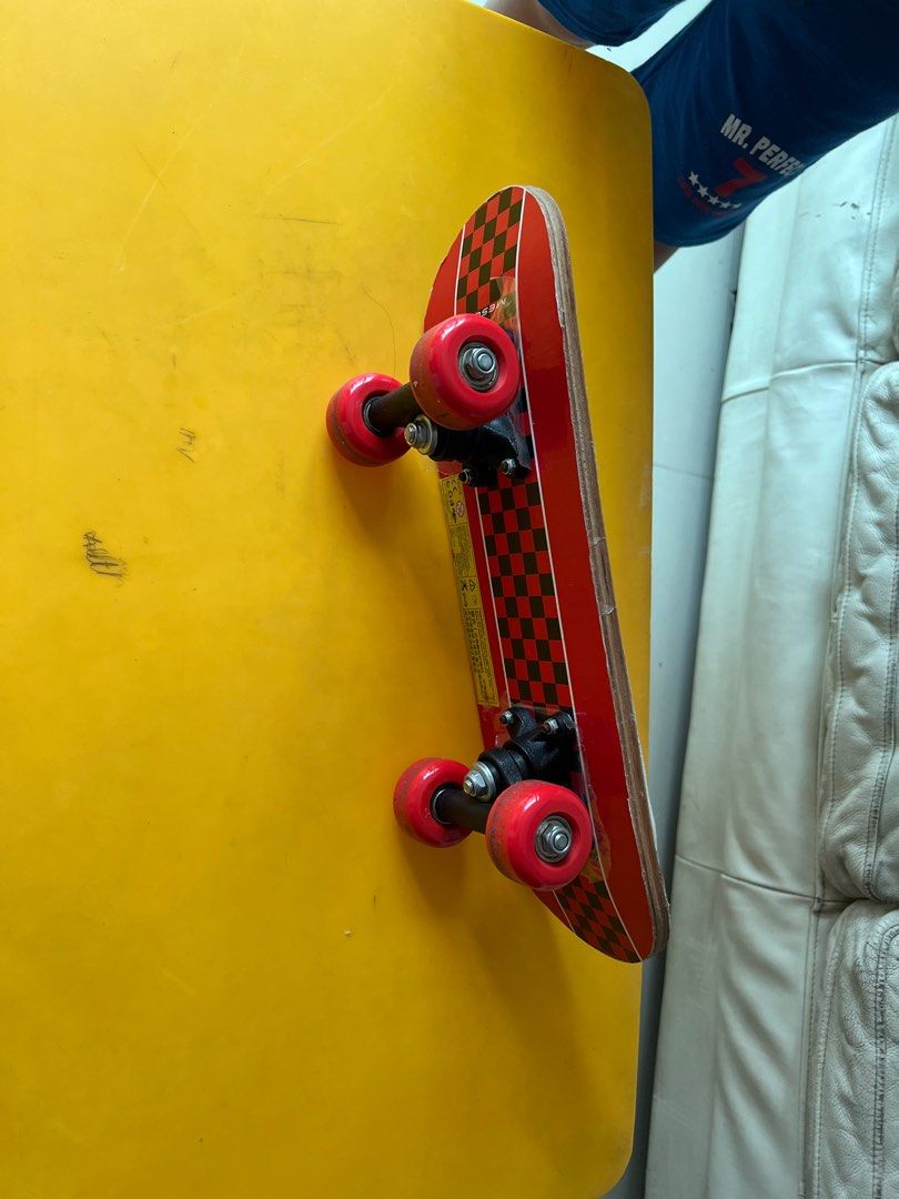 Ferrari skate board for kids, Sports Equipment, Sports & Games, Skates ...