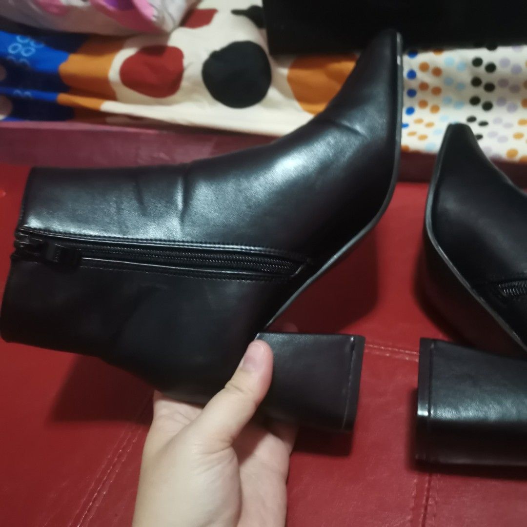 Figliarina - Dakota boots, Women's Fashion, Footwear, Boots on Carousell