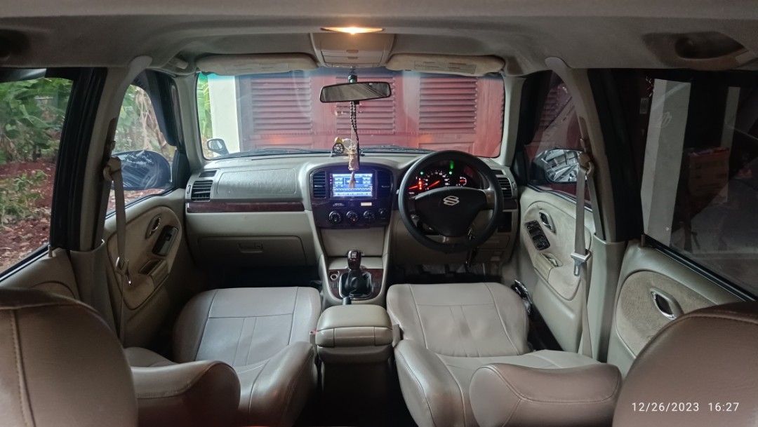 Grand Escudo XL7 2005 MT, Mobil & Motor, Mobil untuk Dijual di Carousell