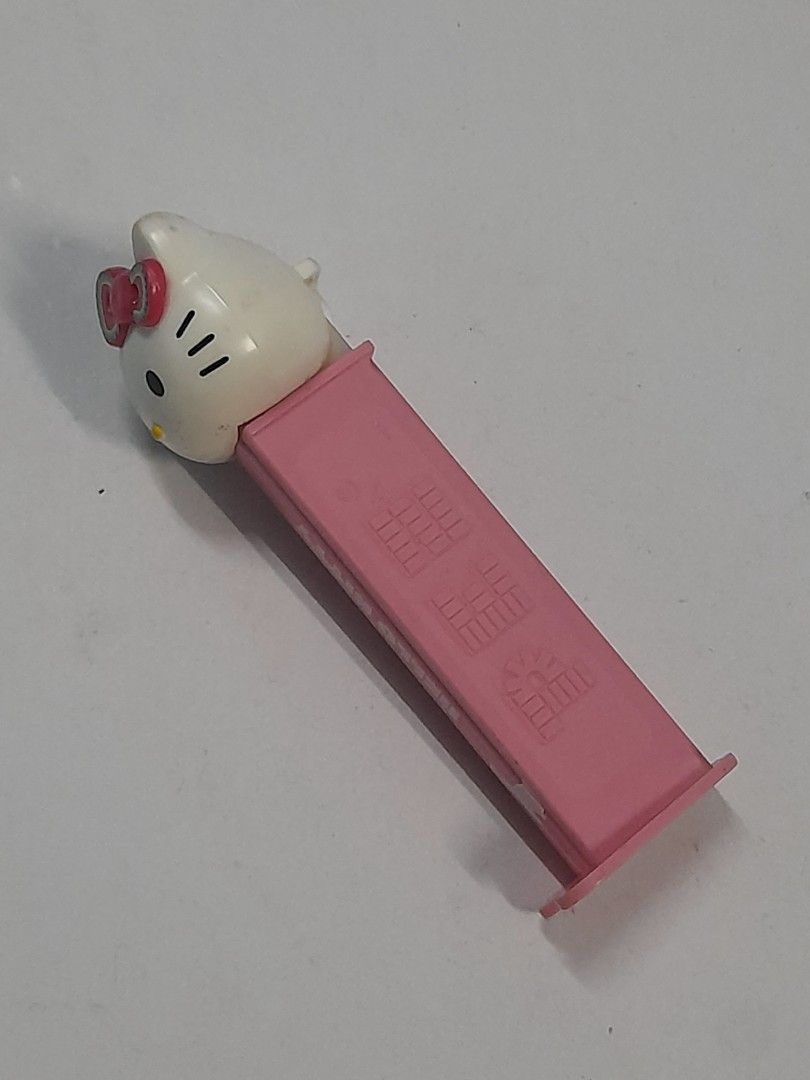 Hello Kitty PEZ, Hobbies & Toys, Collectibles & Memorabilia, Fan ...