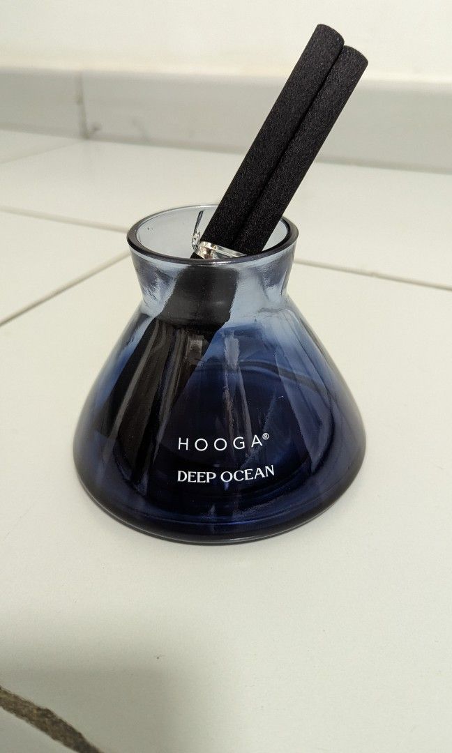 Hooga aesthetic flask, Furniture & Home Living, Home Decor, Vases ...