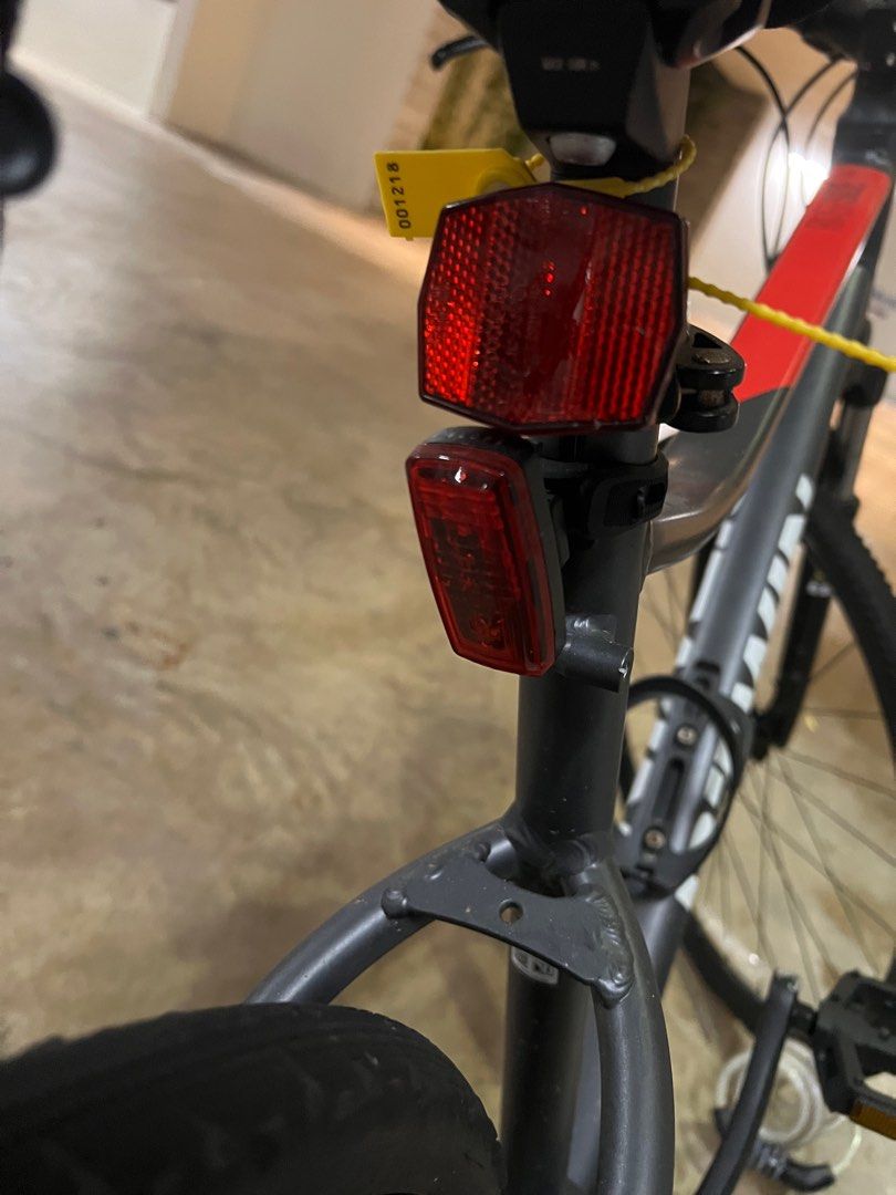 Hybrid bike Riverside 500 cycle with accessories, Sports Equipment ...