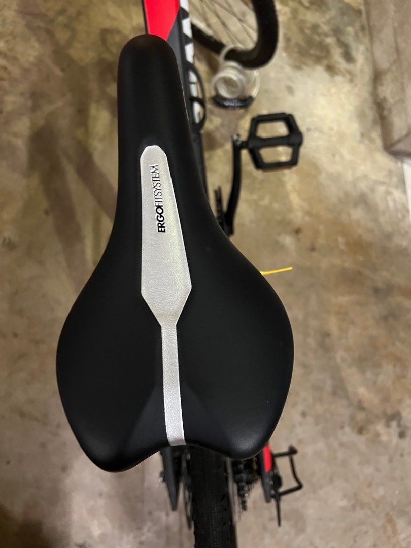 Hybrid bike Riverside 500 cycle with accessories, Sports Equipment ...