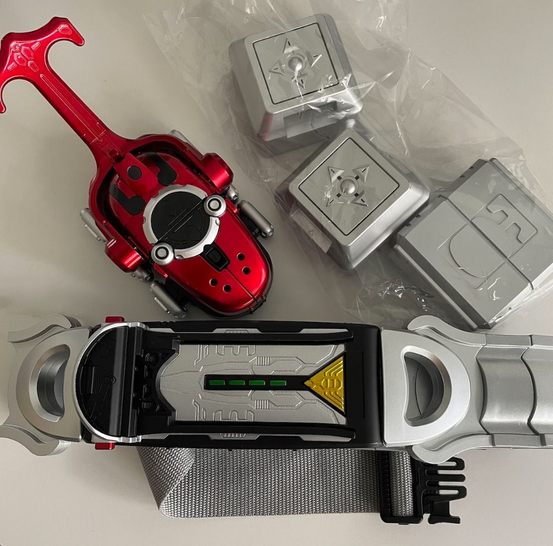 Kamen Rider Kabuto Complete Selection Modification CSM Ver 1.5 Kabuto Zecter Masked, Hobbies ...