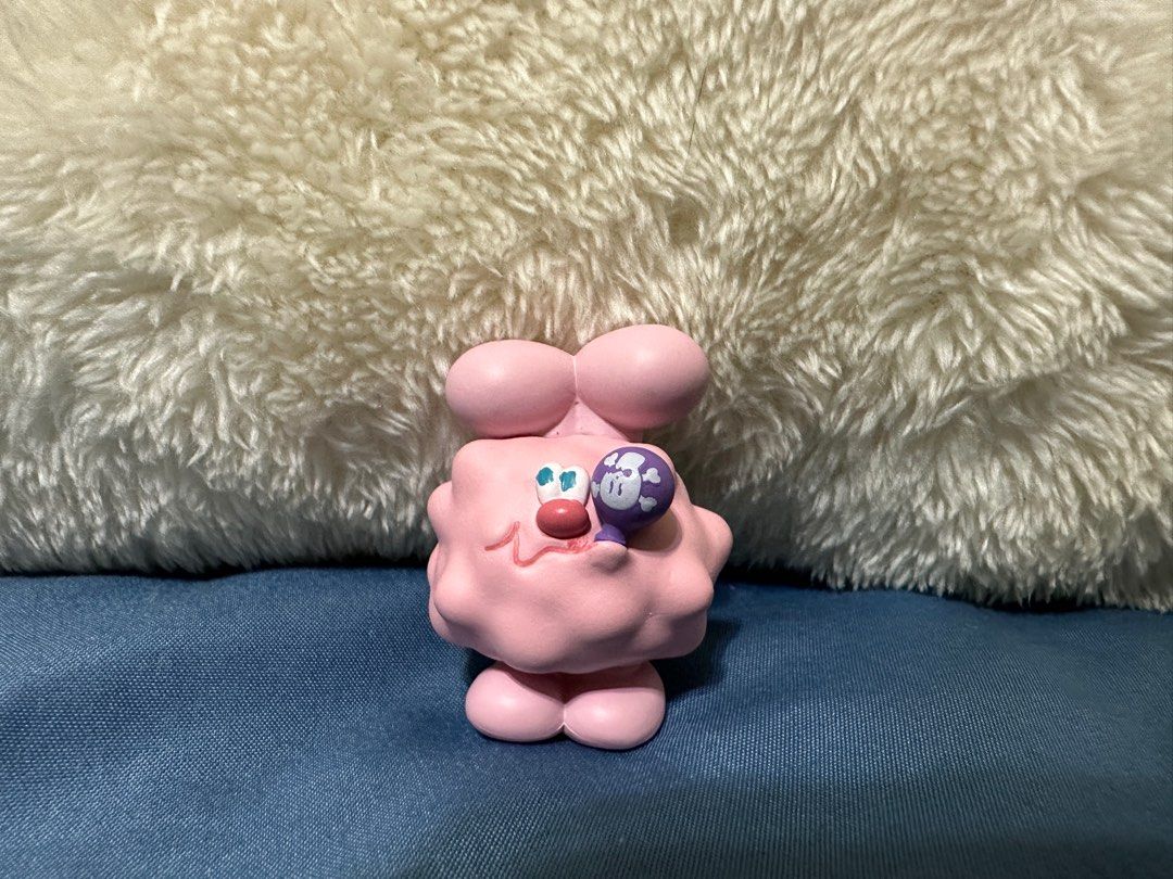 KINGJUN 現貨 夥伴玩具 聯名 2023 毒藥蠢兔, 哩哩扣扣, 其他在旋轉拍賣