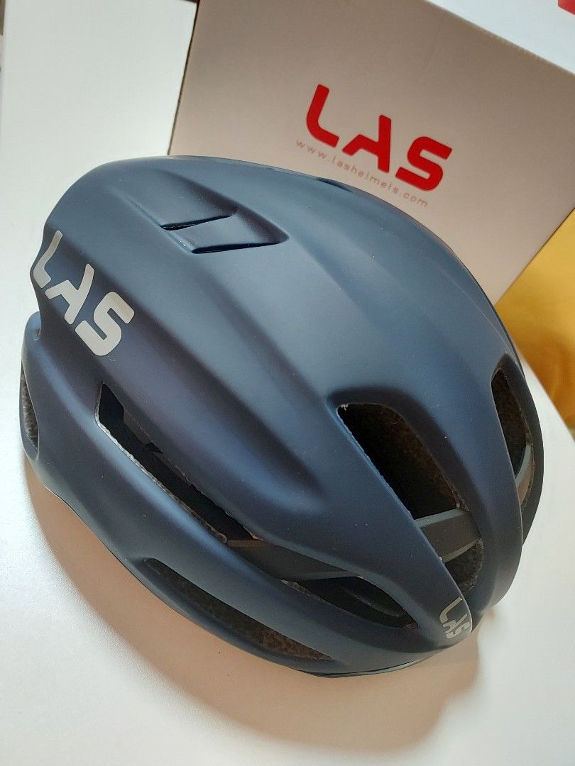 las virtus helmet