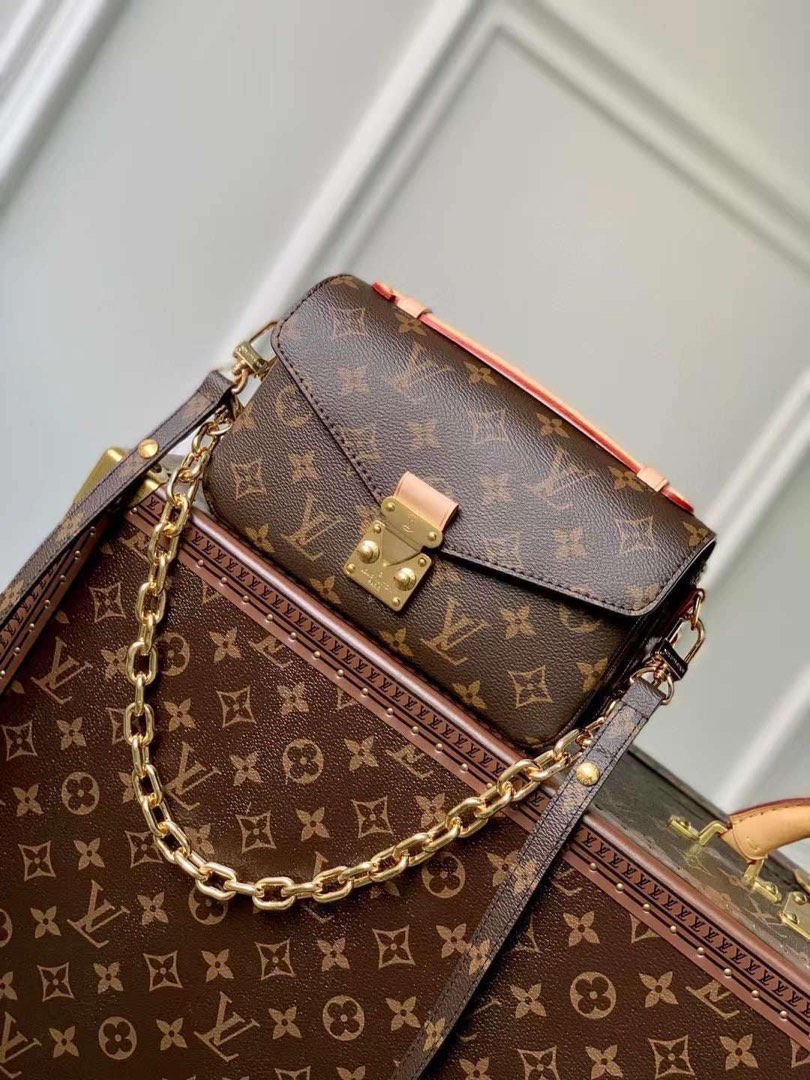LV Metis, Women's Fashion, Bags & Wallets, Cross-body Bags on Carousell