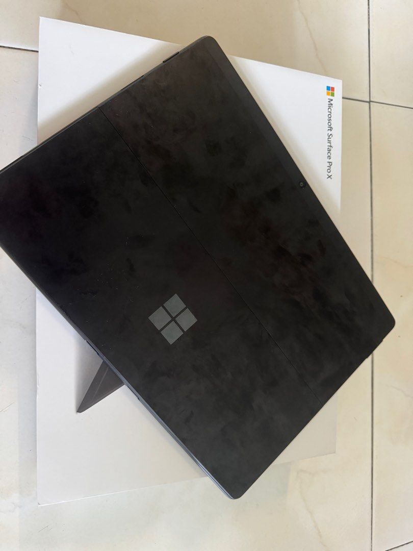 Microsoft Surface pro X SQ1 8/128gb LTE, Computers & Tech, Laptops ...