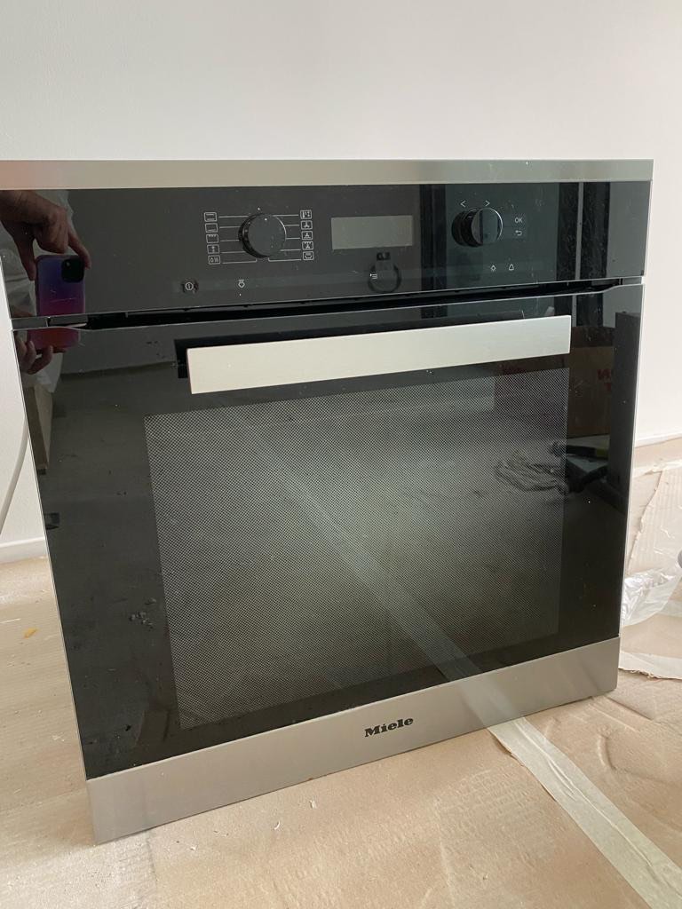Miele built in oven, TV & Home Appliances, Kitchen Appliances, Ovens ...