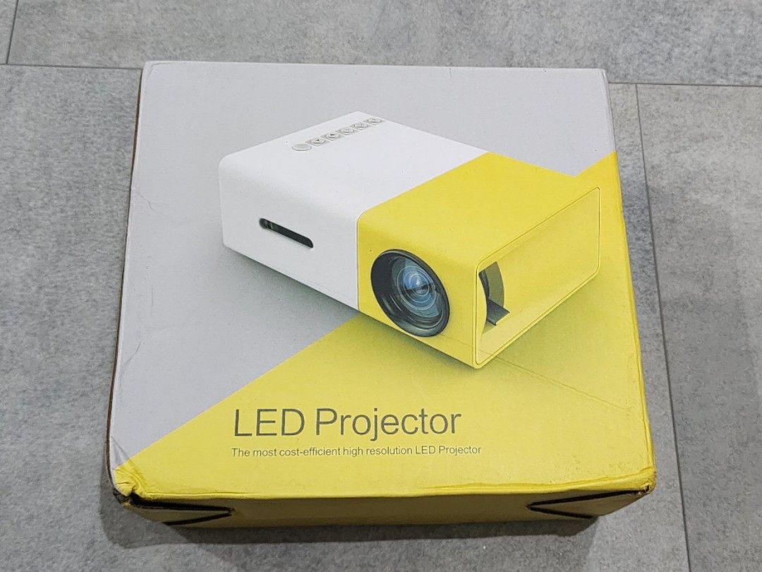 Mini LED projector (no brand), TV & Home Appliances, TV & Entertainment ...