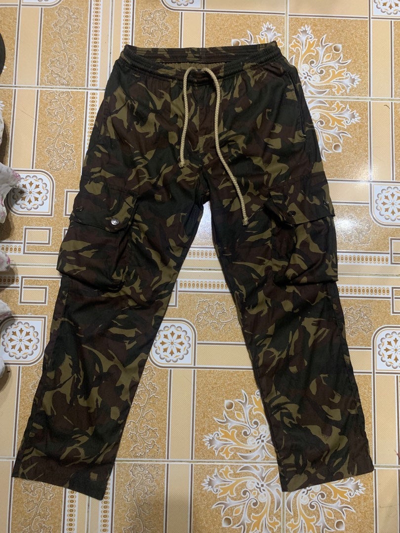 MN+LA Militia pants in elm camo, Men's Fashion, Activewear on Carousell
