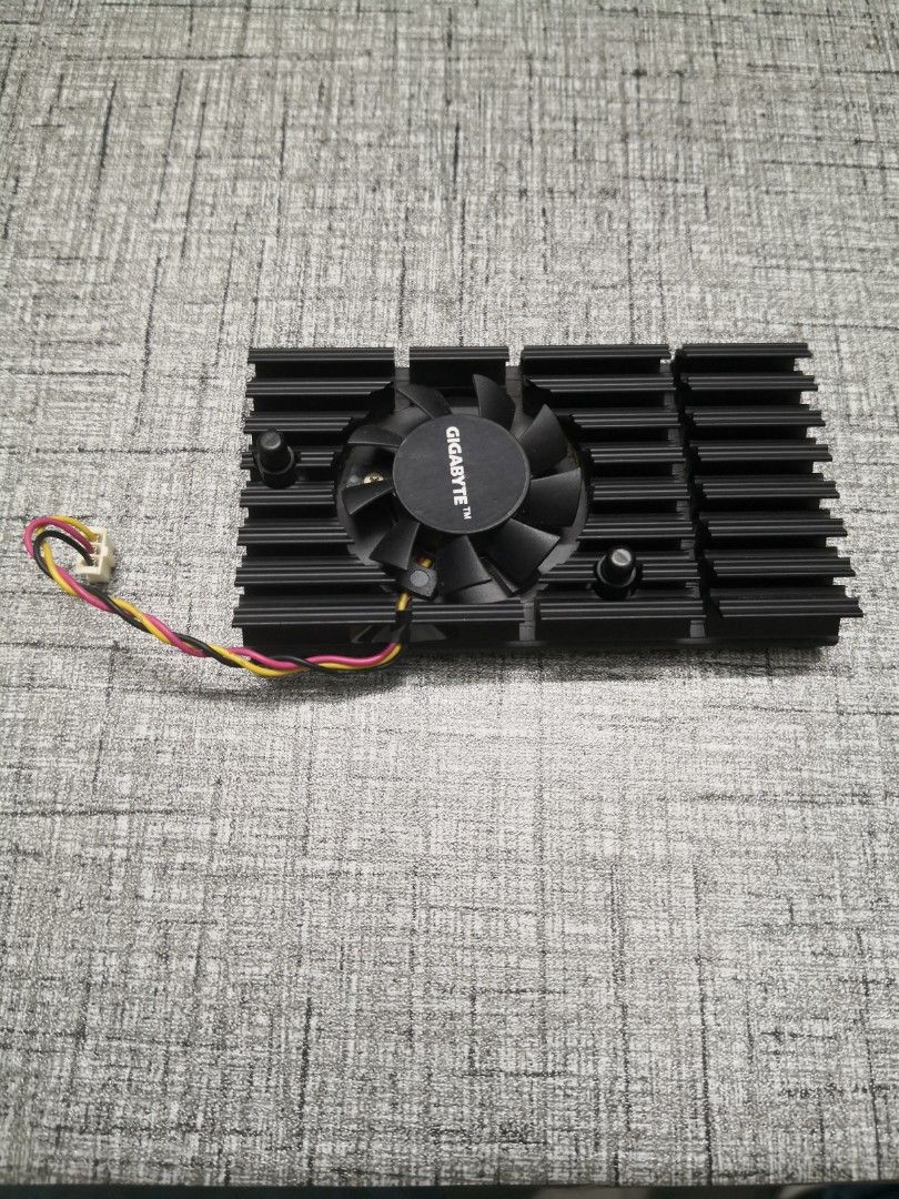 nVIDIA Geforce Heatsink Cooler Fan with 3 pin socket, Computers & Tech ...