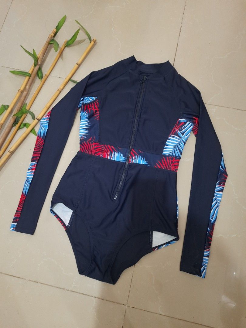 One Piece Rash Guard, Women's Fashion, Swimwear, Rash guard on Carousell