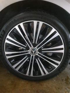 Mercedes Benz original 18" Rim, Car Accessories, Tyres & Rims on Carousell