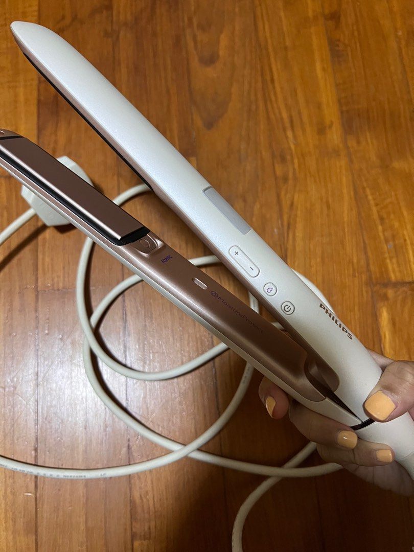 Phillips Ionic Hair Straightener, Beauty & Personal Care, Hair on Carousell