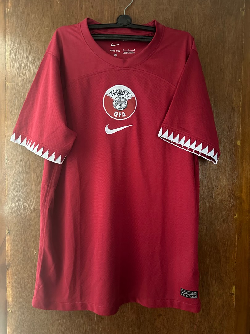 Qatar World Cup Home Kit, Men's Fashion, Activewear on Carousell