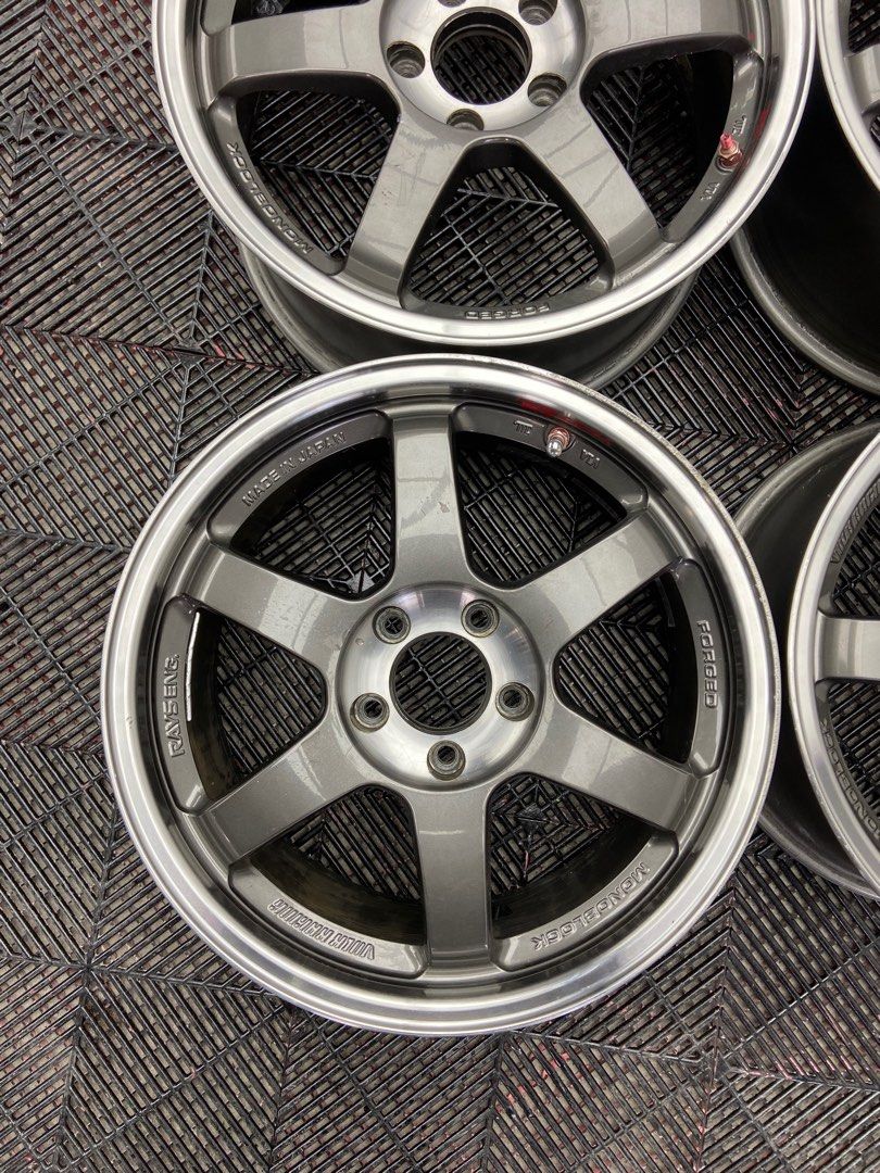 Rays TE37 SL (17x8.5jj) +40 offset, Car Parts & Accessories, Mags and ...