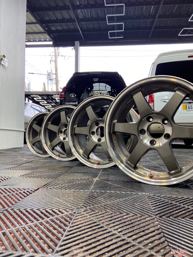 Rays TE37 SL (17x8.5jj) +40 offset, Car Parts & Accessories, Mags and ...