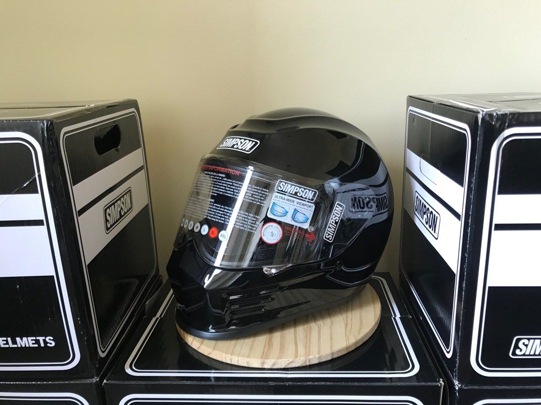 Simpson Speed Bandit motorcycle helmet, Motorbikes, Motorbike Parts ...