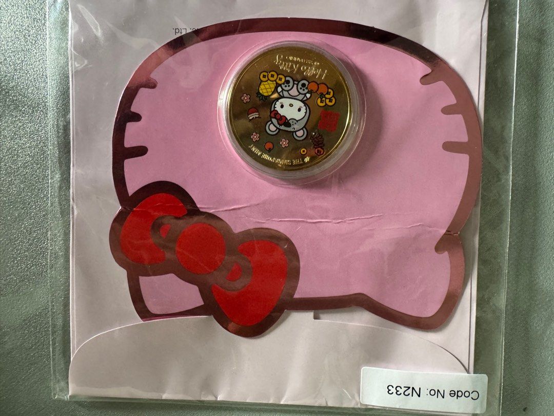 Singapore mint Sanrio Hello Kitty gold coin, Hobbies & Toys ...