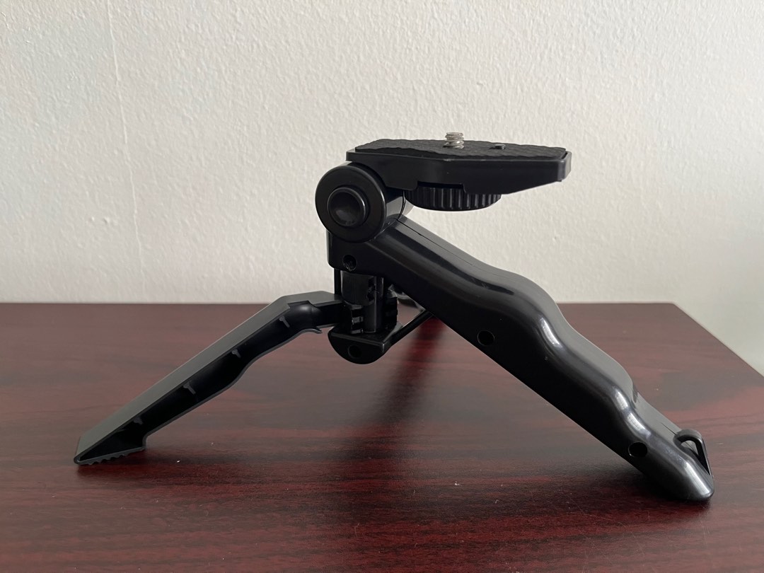 Small tripod, Photography, Photography Accessories, Tripods & Monopods ...