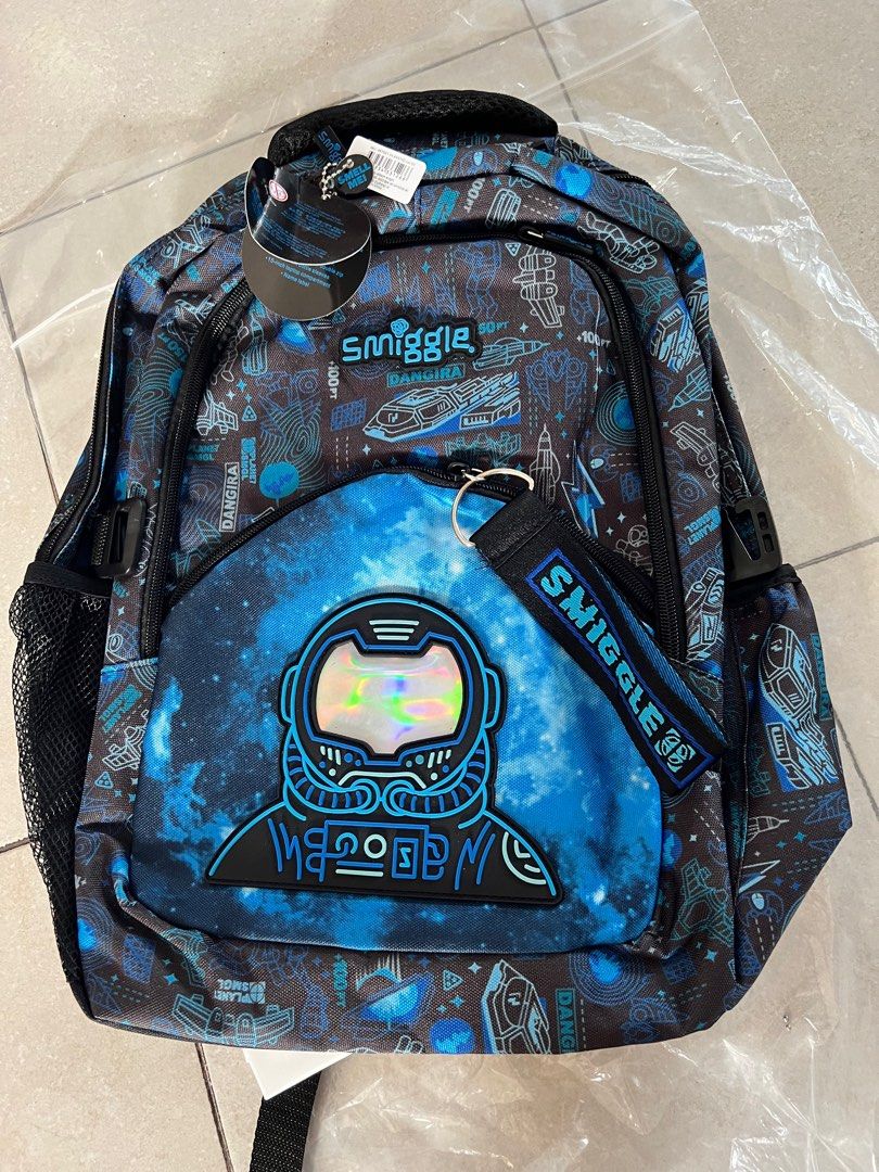 Brand new Smiggle astronaut Backpack, Women's Fashion, Bags & Wallets ...