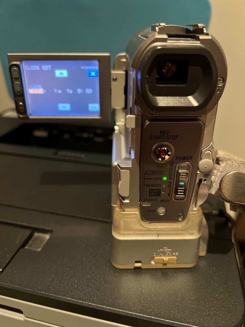 Sony HandyCam CyberShot DCR-PC350E Mini DV Tape and SD Card ...