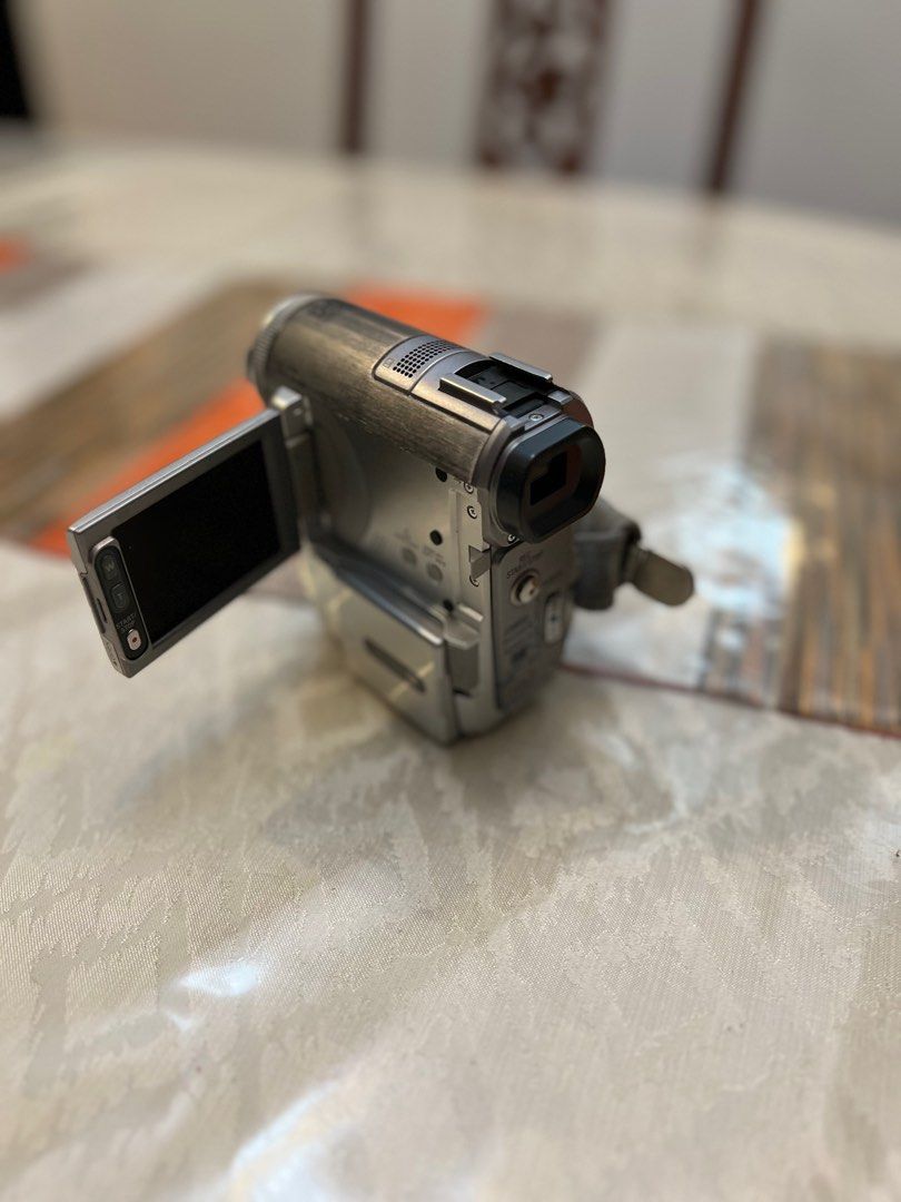 Sony HandyCam CyberShot DCR-PC350E Mini DV Tape and SD Card ...