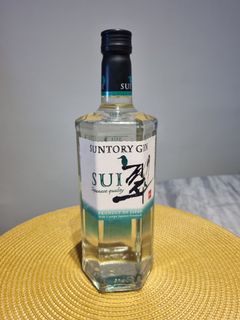 Suntory Gin Sui, Food & Drinks, Alcoholic Beverages on Carousell