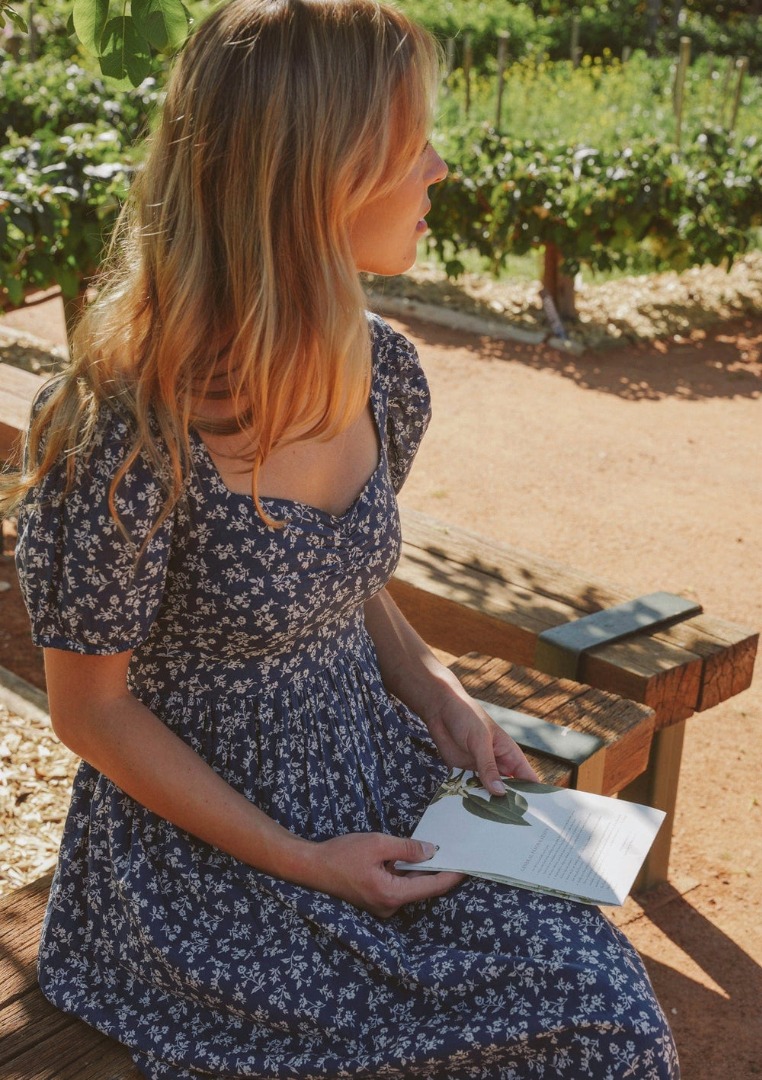 Susy & Bae Ada Dress, Women's Fashion, Dresses & Sets, Dresses on Carousell