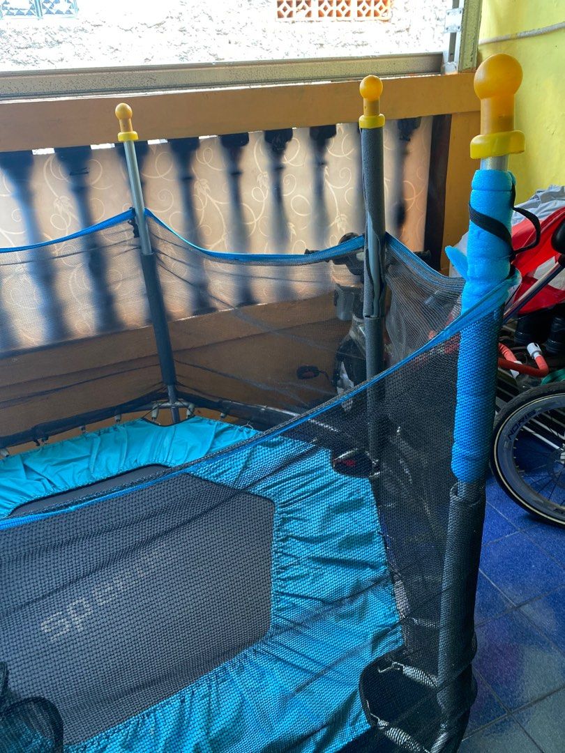 Trampoline Trampolin Speeds, Bayi & Anak, Mainan & Baby Walker di Carousell