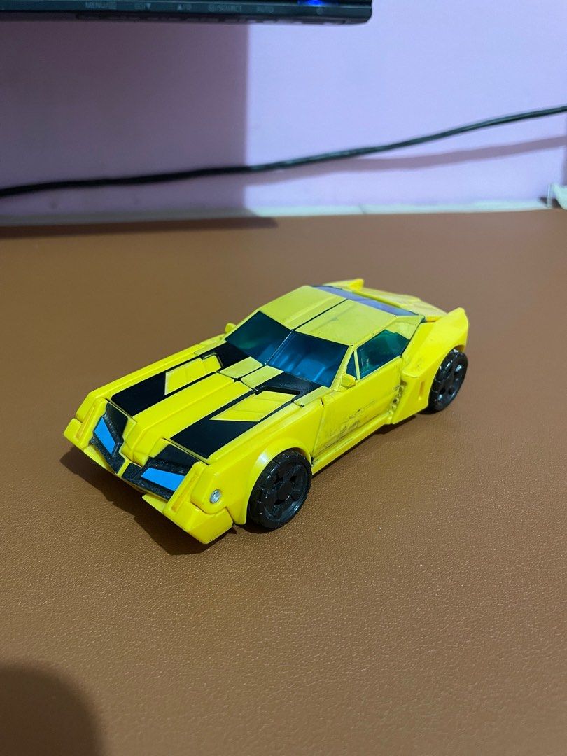 Transformers RID (2015) Deluxe Class Bumblebee, Hobbies & Toys, Toys ...