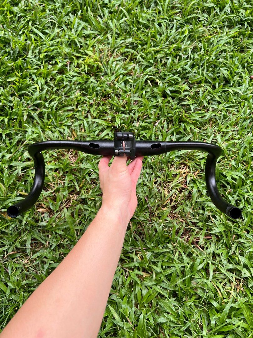 Trek Bontrager Elite Aero VR-CF handlebar and pro stem, Sports ...