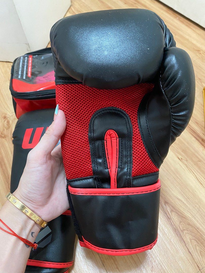 UFC Boxing Gloves, Sports Equipment, Sports & Games, Combat Sports on ...