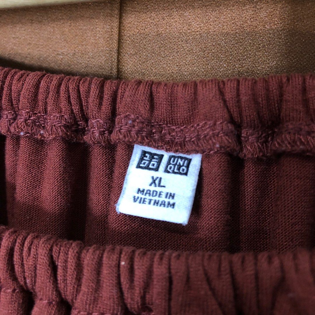 Uniqlo 2-Way Off Shoulder (Women’s), Women's Fashion, Activewear on ...