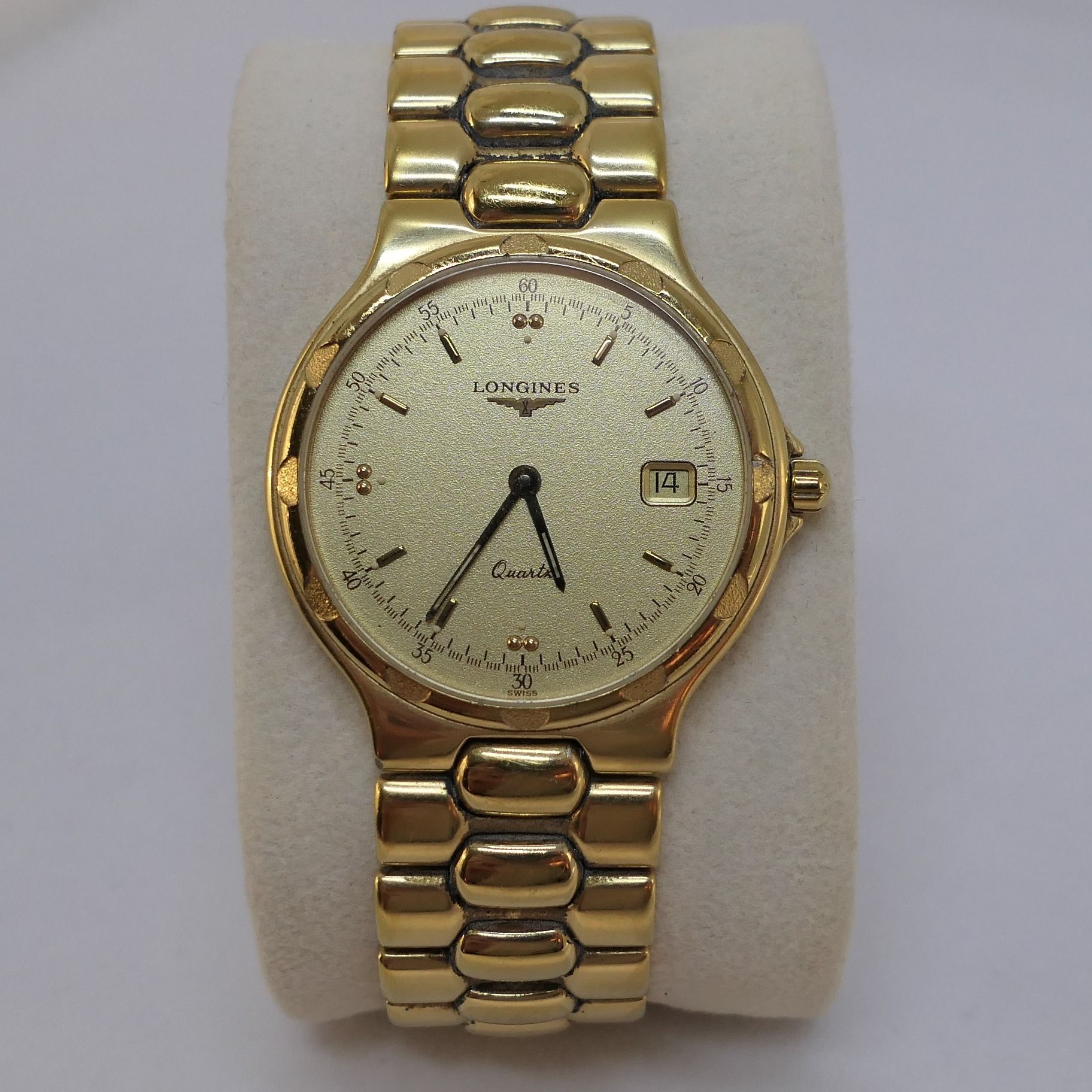 Vintage Longines Watch Quartz Conquest Swiss made 6 Jewels LR161.4 GOLD ...