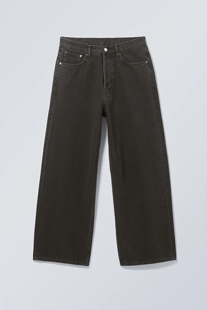Weekday Astro Baggy Jeans, Men's Fashion, Bottoms, Jeans on Carousell