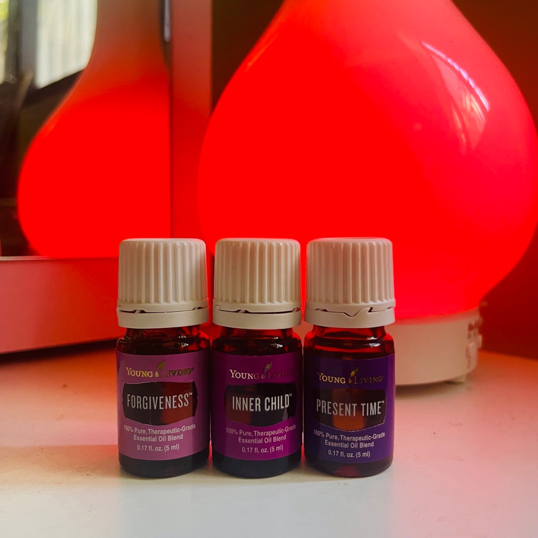 Young Living Feelings Kit Oils, Furniture & Home Living, Home Fragrance ...