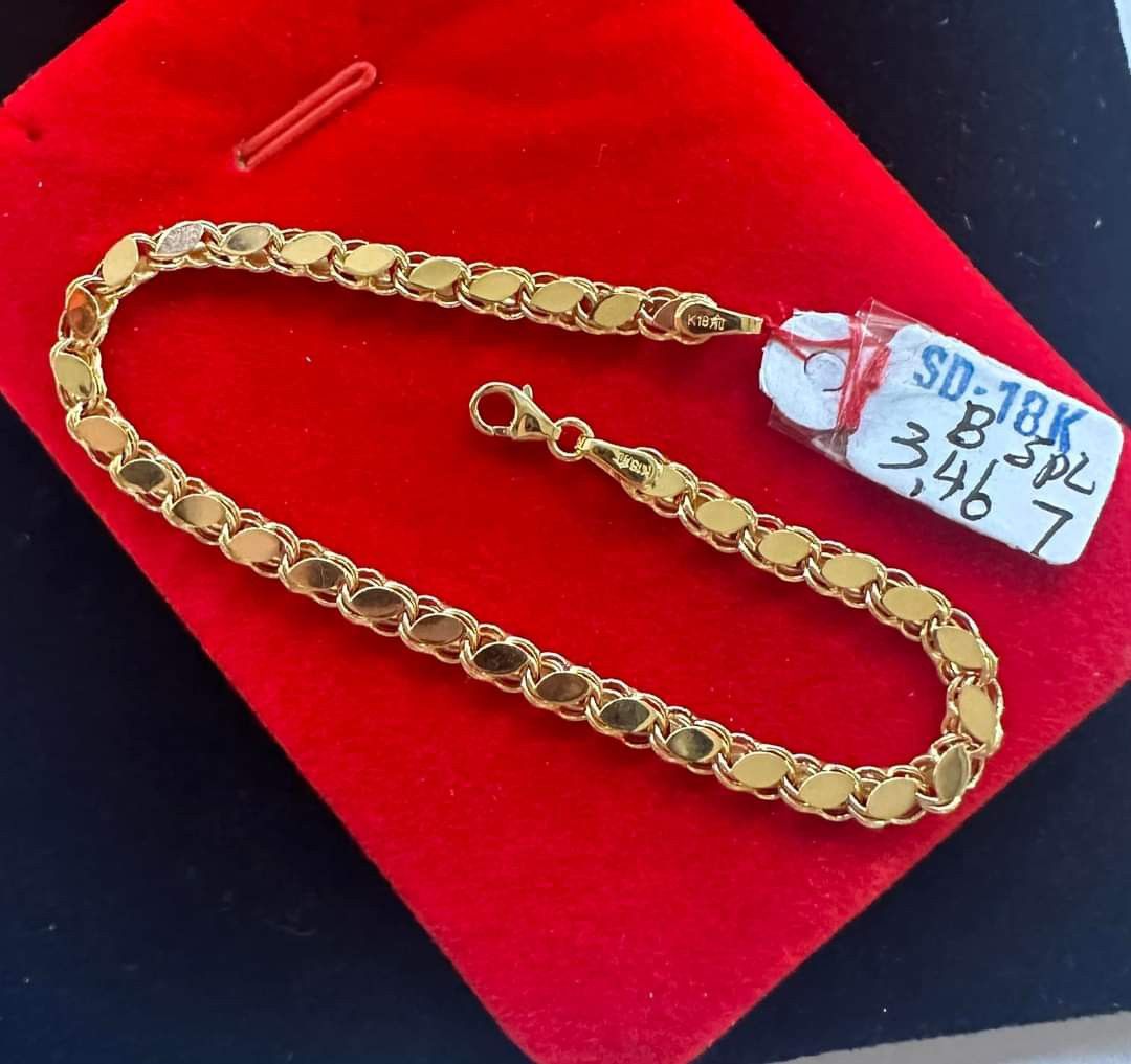 18K Saudi Gold Damascus bracelet, Women's Fashion, Jewelry & Organizers ...