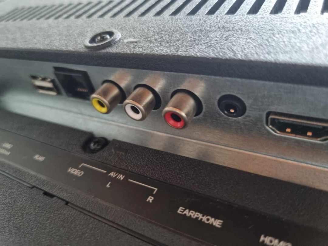 43" SAMWON SMART TV FOR SALE!!!, TV & Home Appliances, TV ...