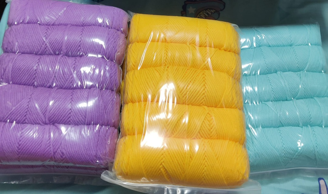 8 ply lovers yarn 100g, Hobbies & Toys, Stationery & Craft, Craft ...