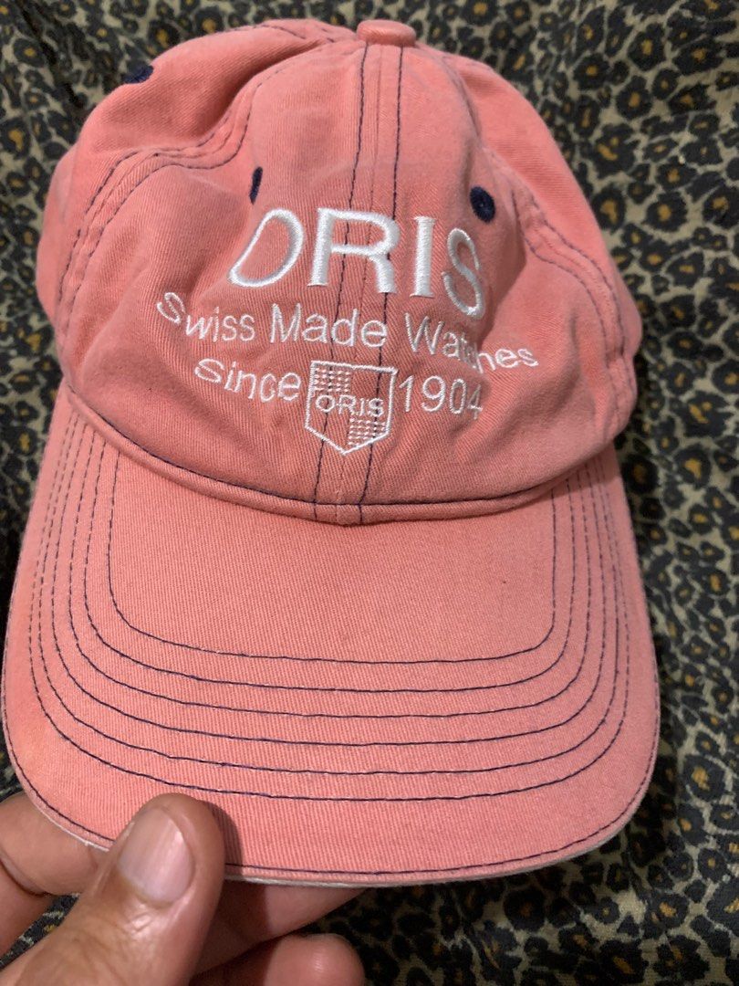 七成新 絕版 二手 古著 Oris 錶 老帽 棒球帽 vintage cap, 她的時尚, 手錶及配件, 帽子在旋轉拍賣