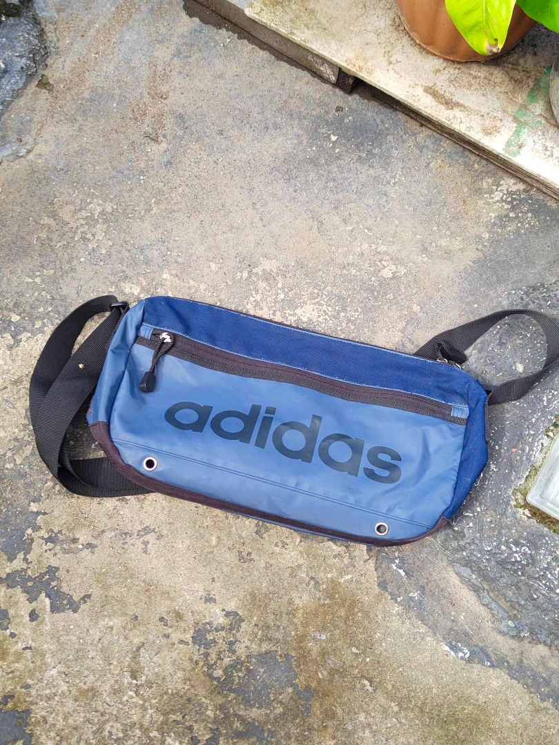 ADIDAS SLING BAG, Men's Fashion, Bags, Sling Bags on Carousell